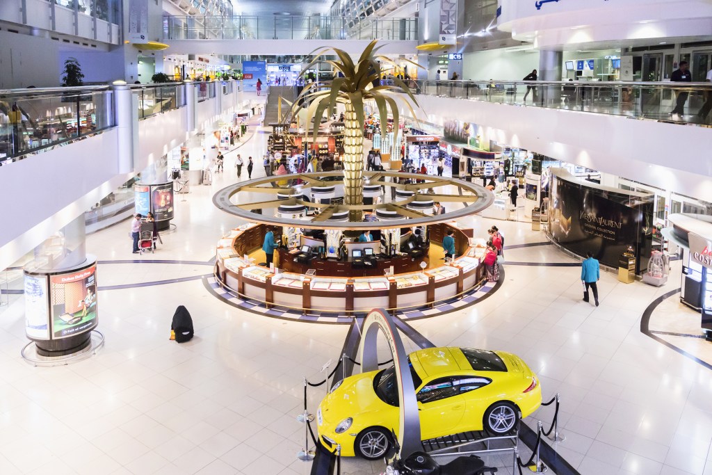 Dubai Int’l Airport (DXB): The Ultimate 4-7 Hour Layover Guide (by a Pilot)
