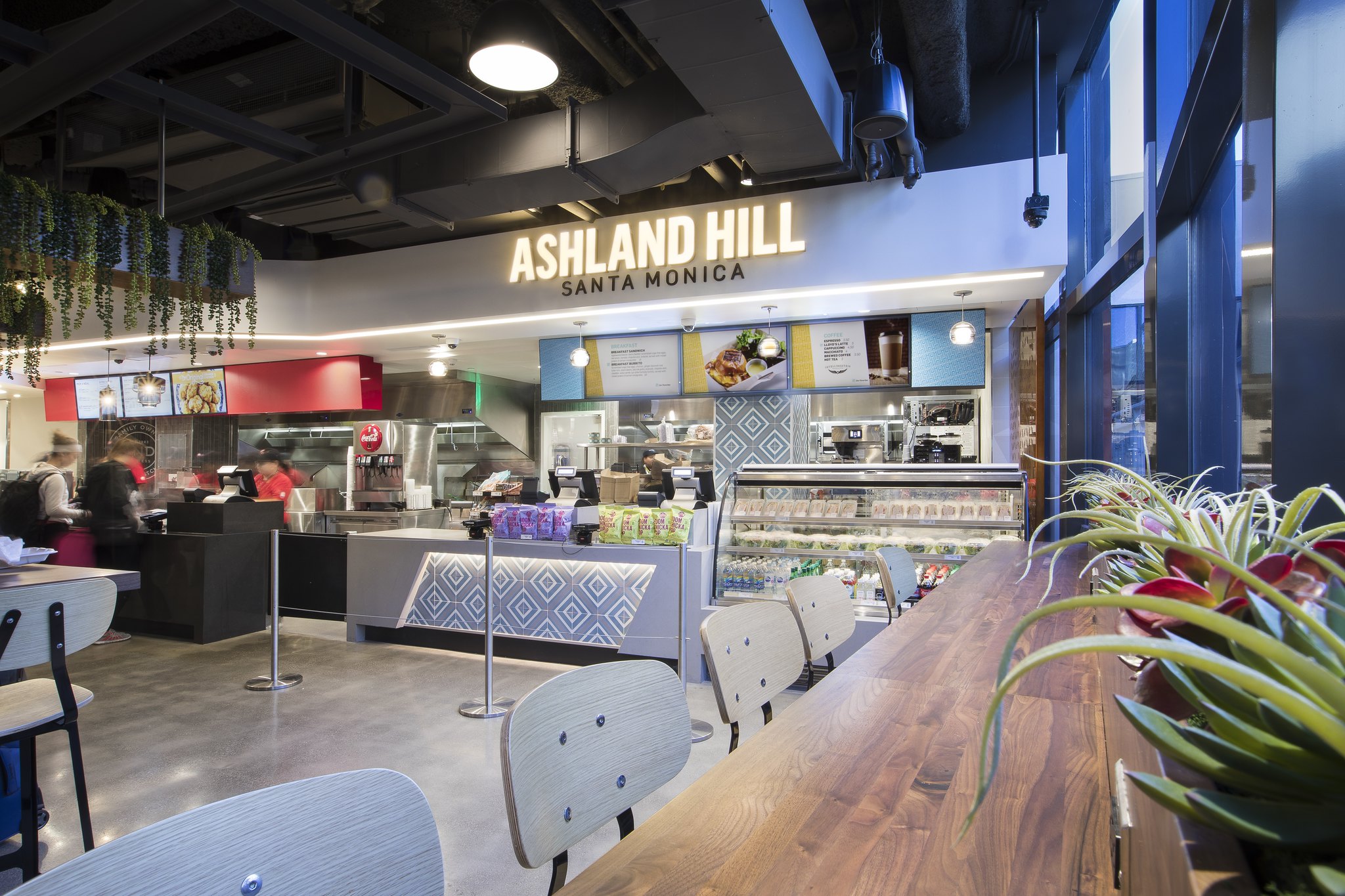 Los Angeles Airport: The Quintessential 4-7 Hour LAX Layover Guide (by ...